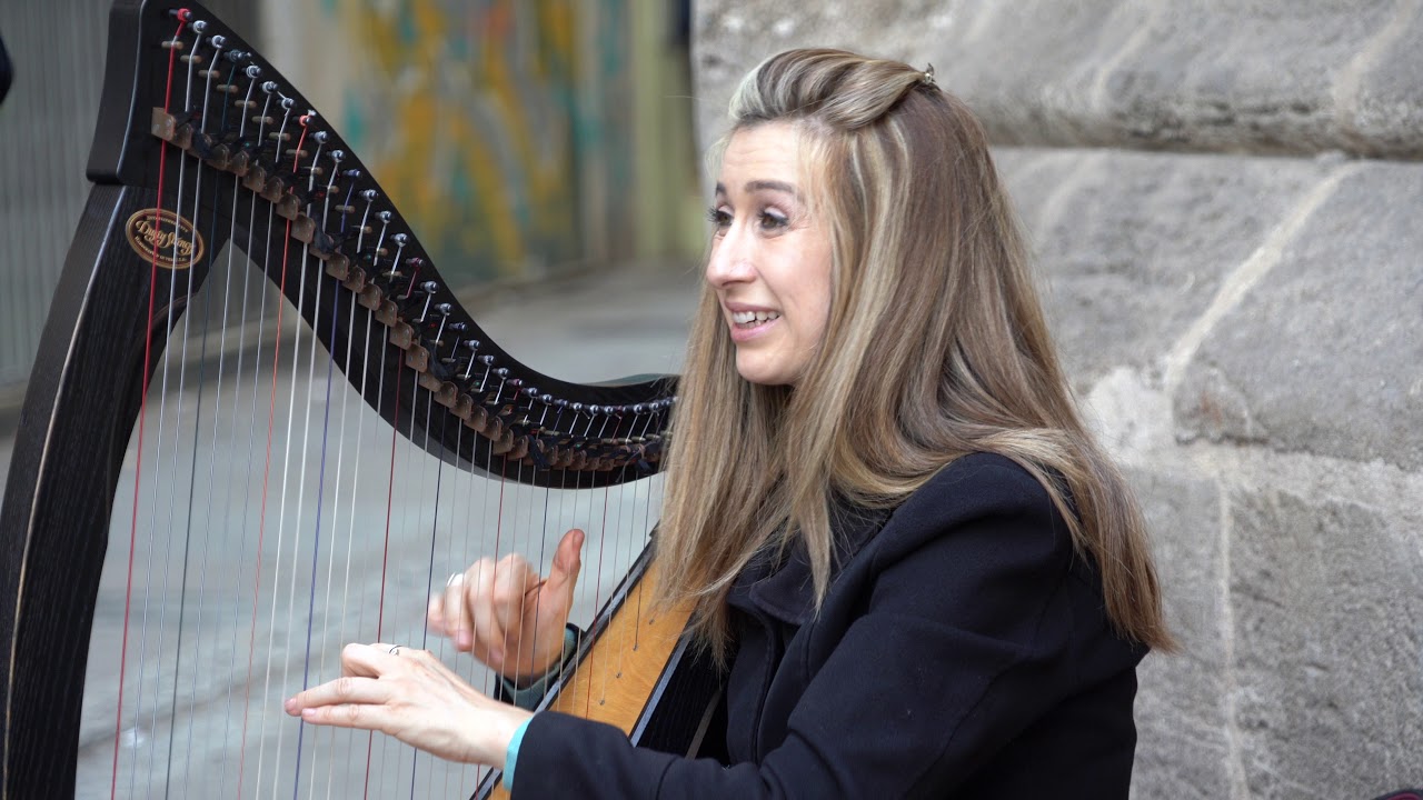 Harp Player in the Streets of Valencia, Spain - YouTube