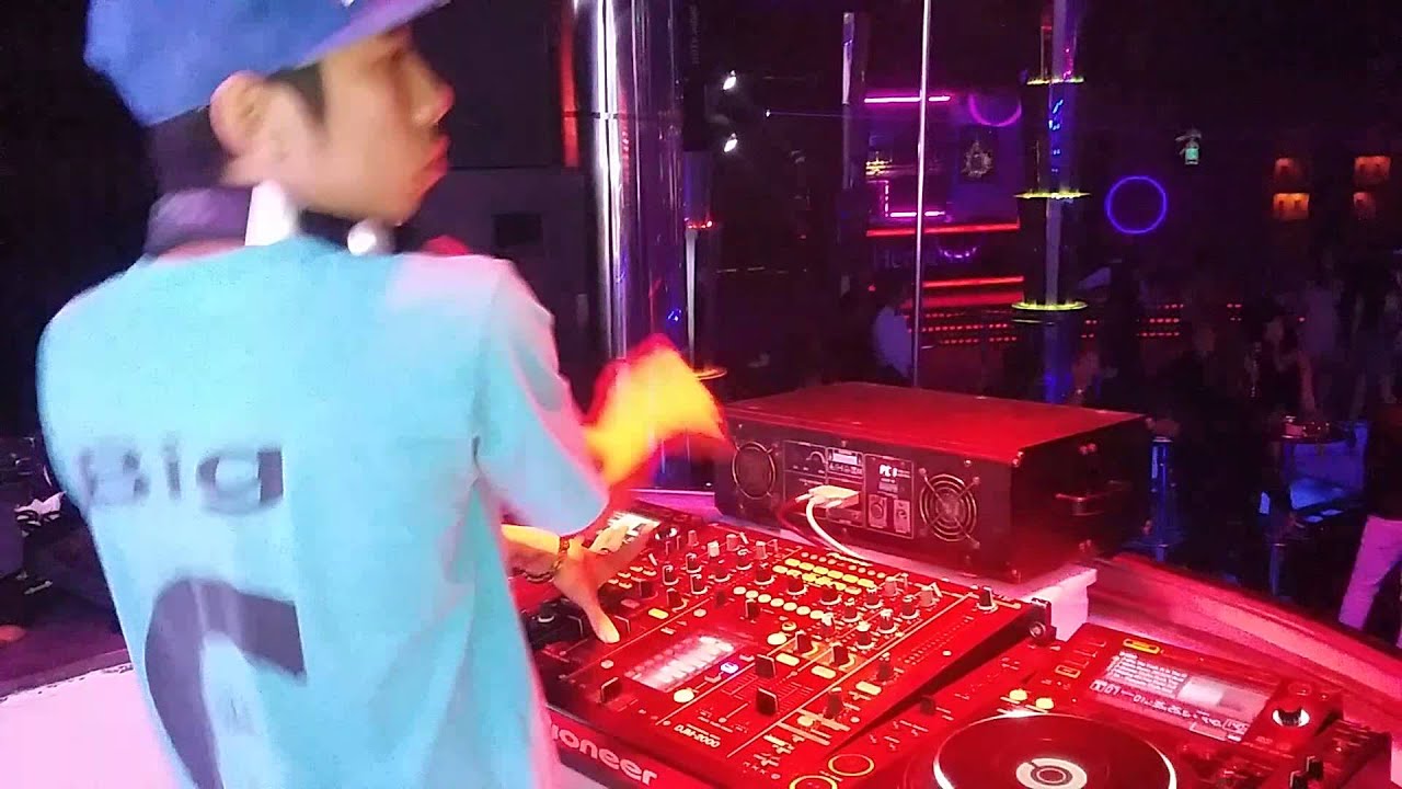 DJ Rapper Big C - YouTube