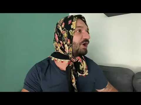 Aykut Elmas Vine (küçüğe özgüven aşılarken büyüğün ağzına sıçmak)
