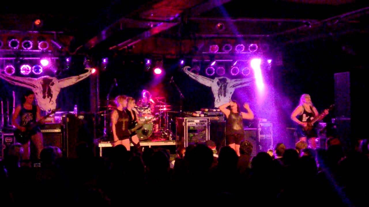 Conquer Divide - Heavy Lies The Crown (All Stars Tour, Atlanta) - YouTube