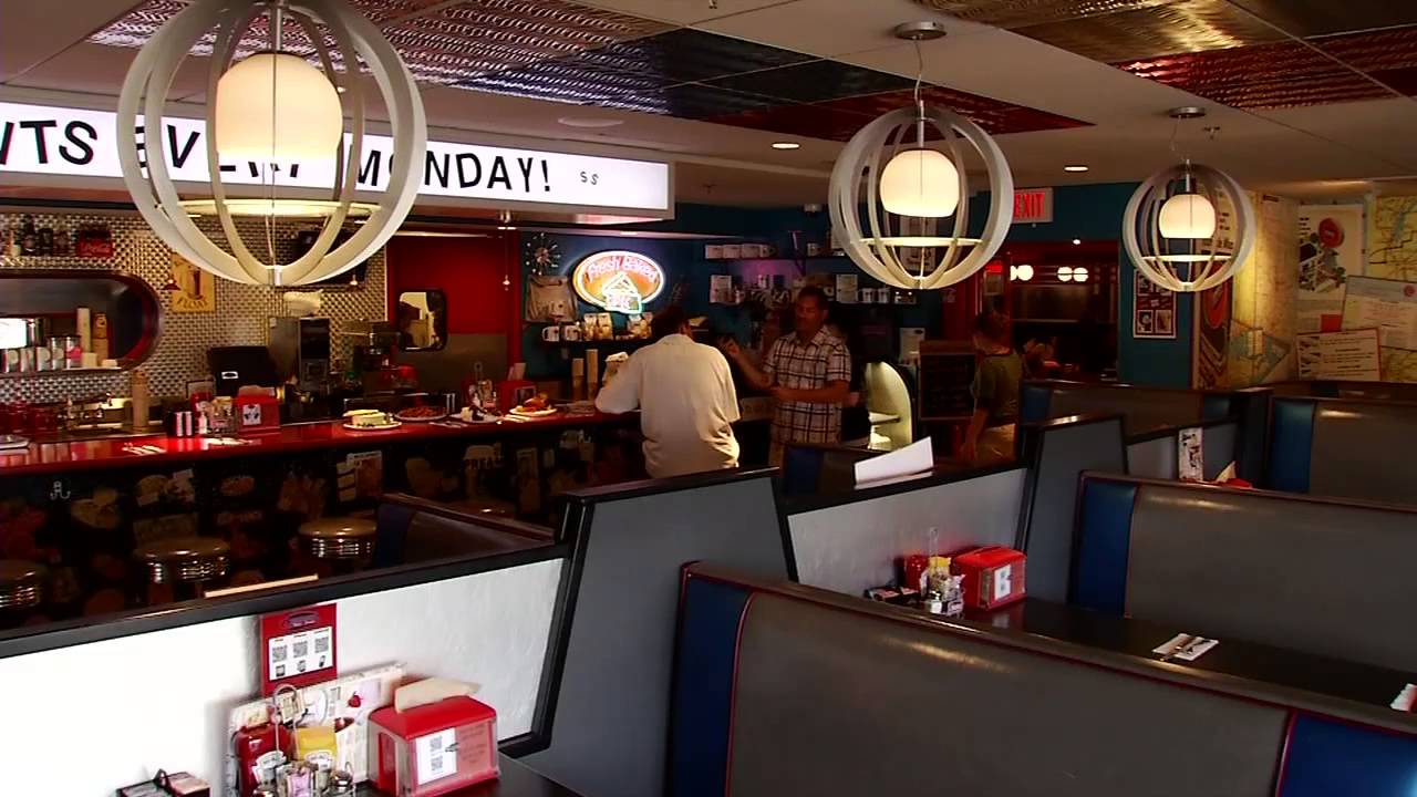 Roundabout Diner - Portsmouth Seacoast - YouTube