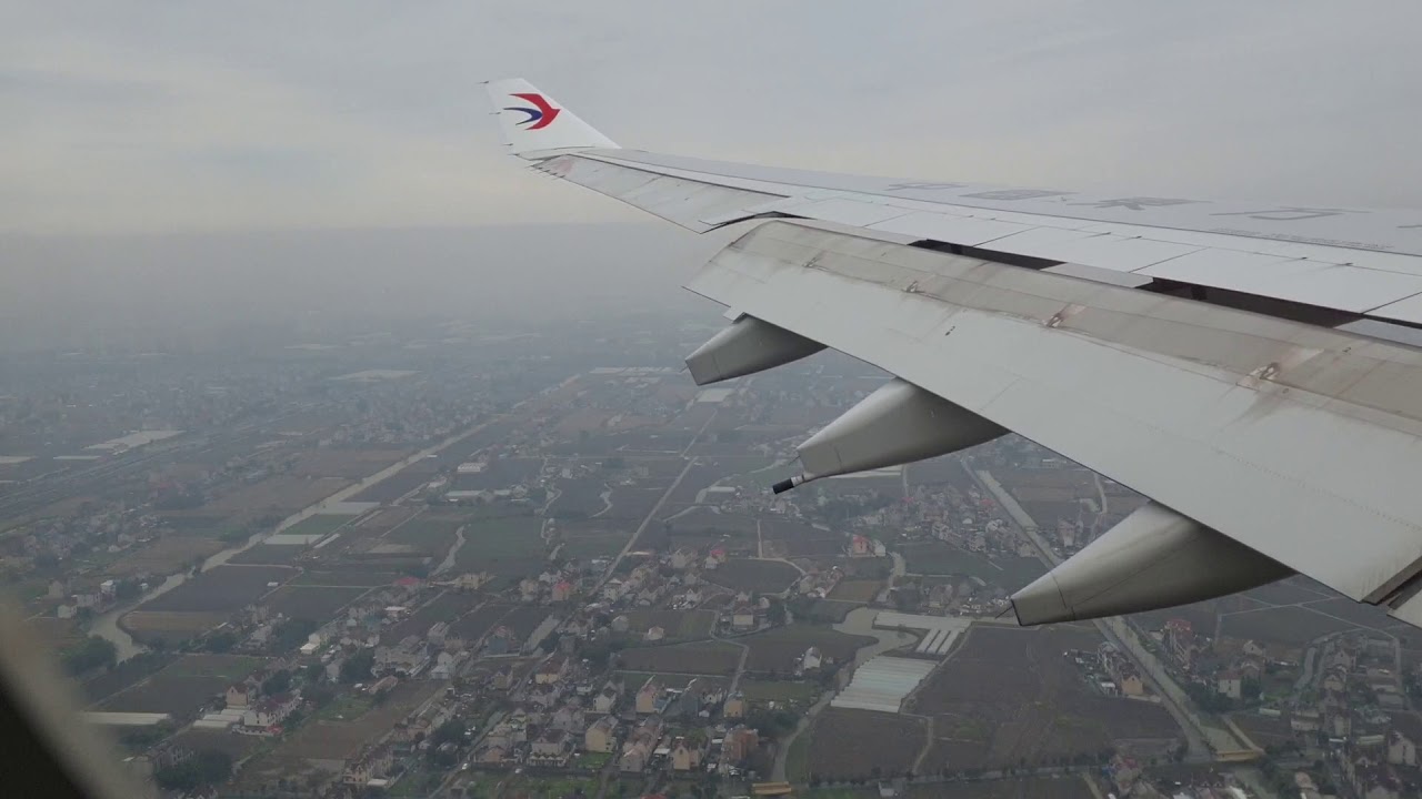 Shanghai, Time Lapse approach on a freezing cold morning - YouTube