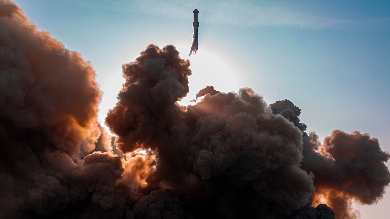 SpaceX Launched Starship on its First Test Flight Ends in RUD - YouTube