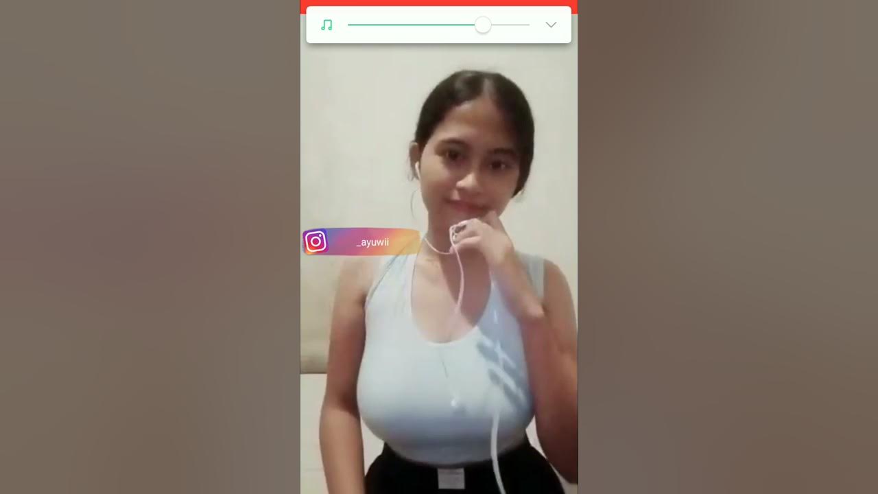 BIGO LIVE : abg Pamer Nenen Besar - YouTube