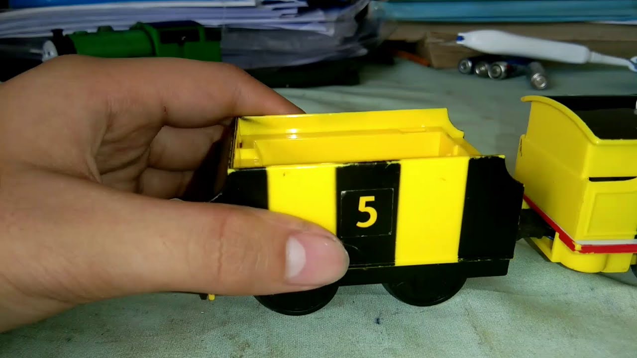 tomy busy bee james unboxing| ttte| for only 10$| - YouTube