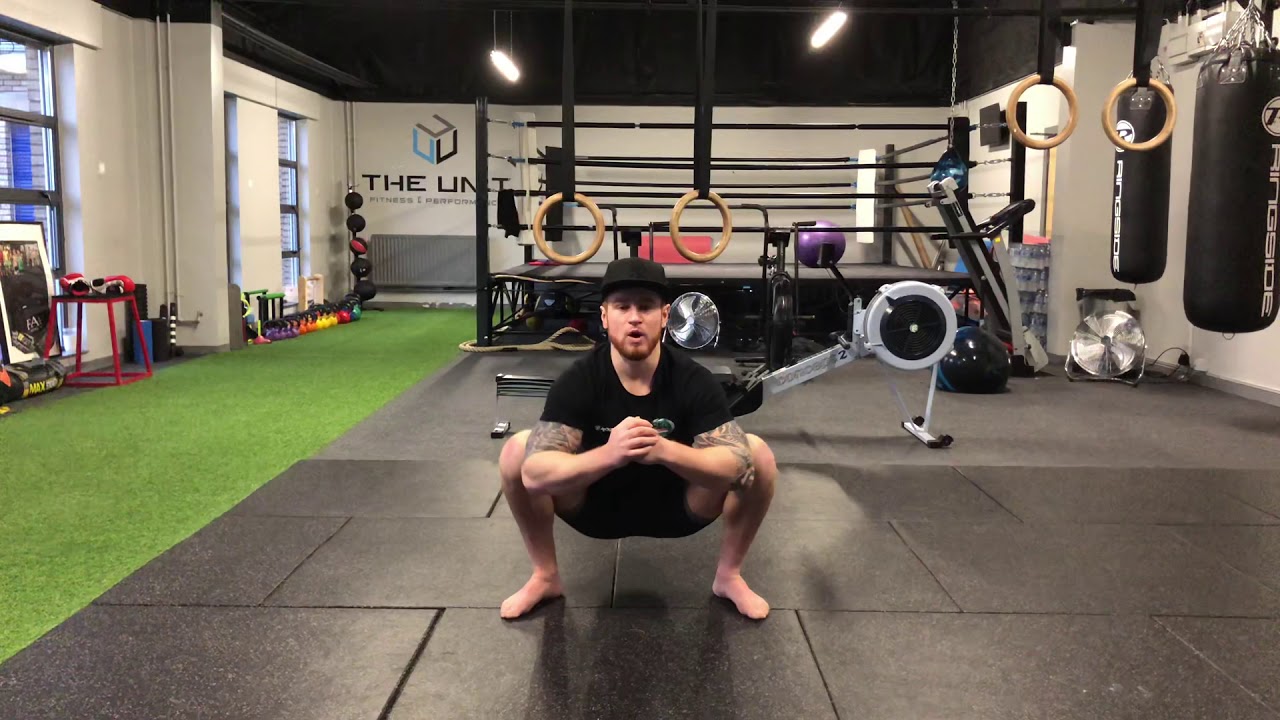 Squat & Reach (Improve Thoracic / Squat) - YouTube