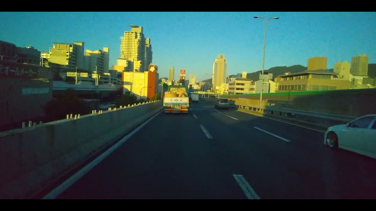 2024年10月12日 - YouTube