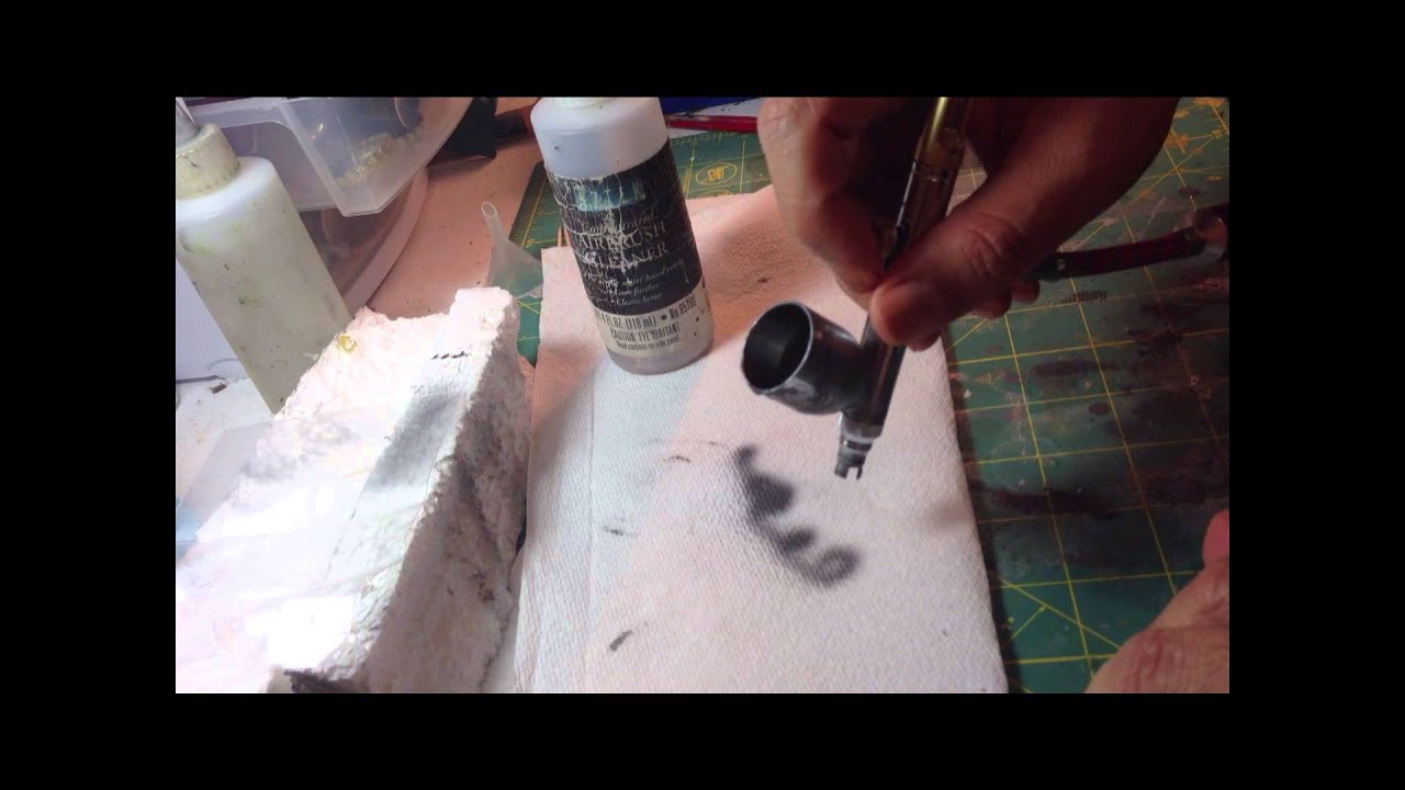 How to airbrush fine lines, Part 1 - YouTube