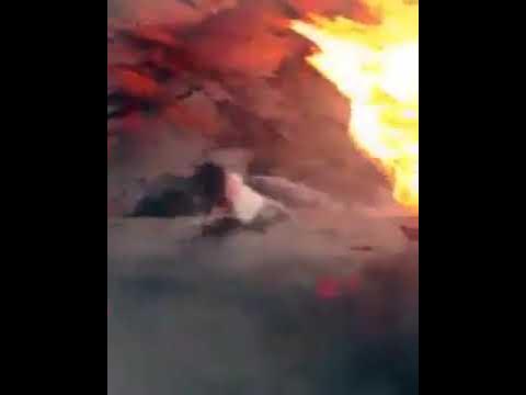 Selfie goes wrong | Girl dies after falling into a Volcano.. - YouTube