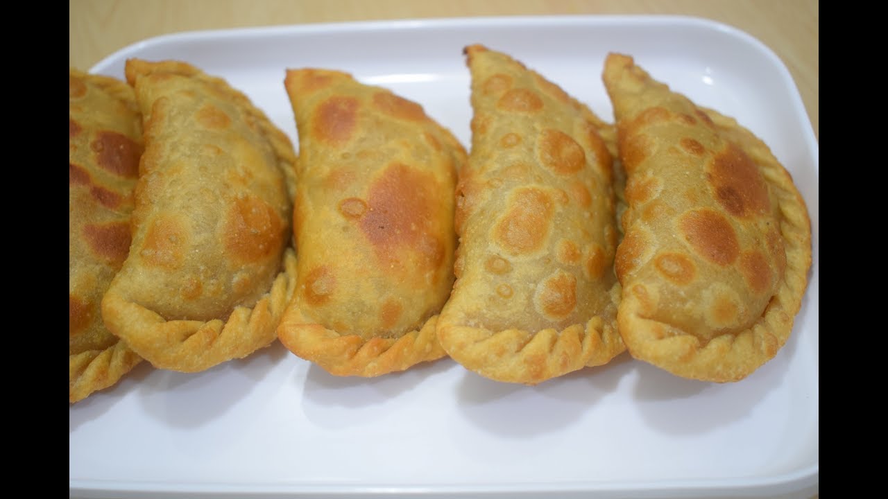 श्रावण स्पेशल पुरणाचे कानवले | पुरणाचे कडबू | कान्होले | how to make ...