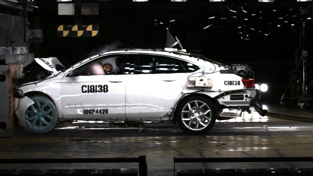 2014 Chevrolet Impala CRASH TEST - YouTube