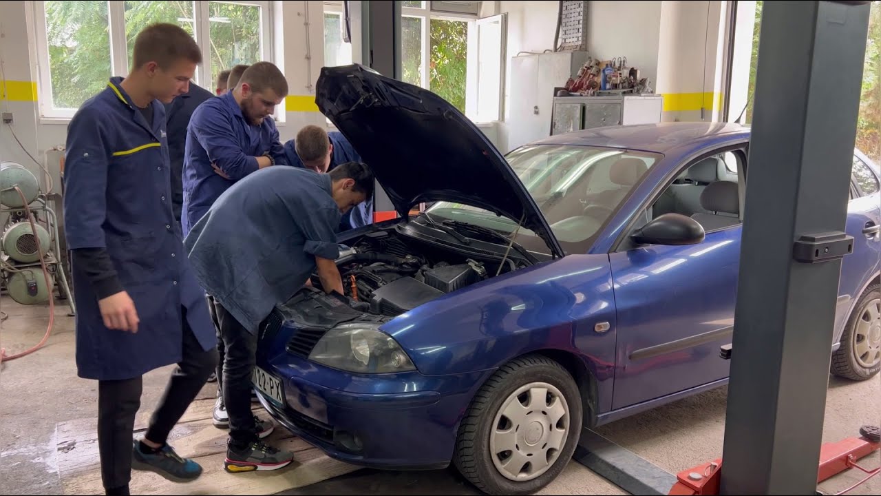 Mehaničar Motornih Vozila - FILM - YouTube