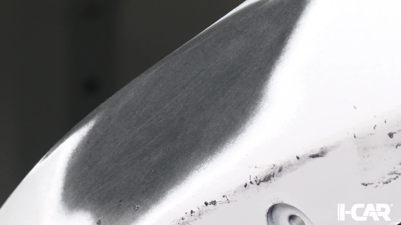 Using a Scuff Wheel to Remove Plastic Fuzz - Just In Time - YouTube