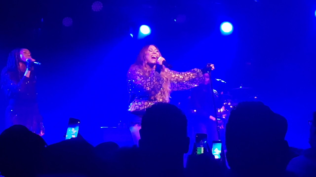 Tamia - Poetry (Live @ Paradiso Amsterdam 040319) - YouTube