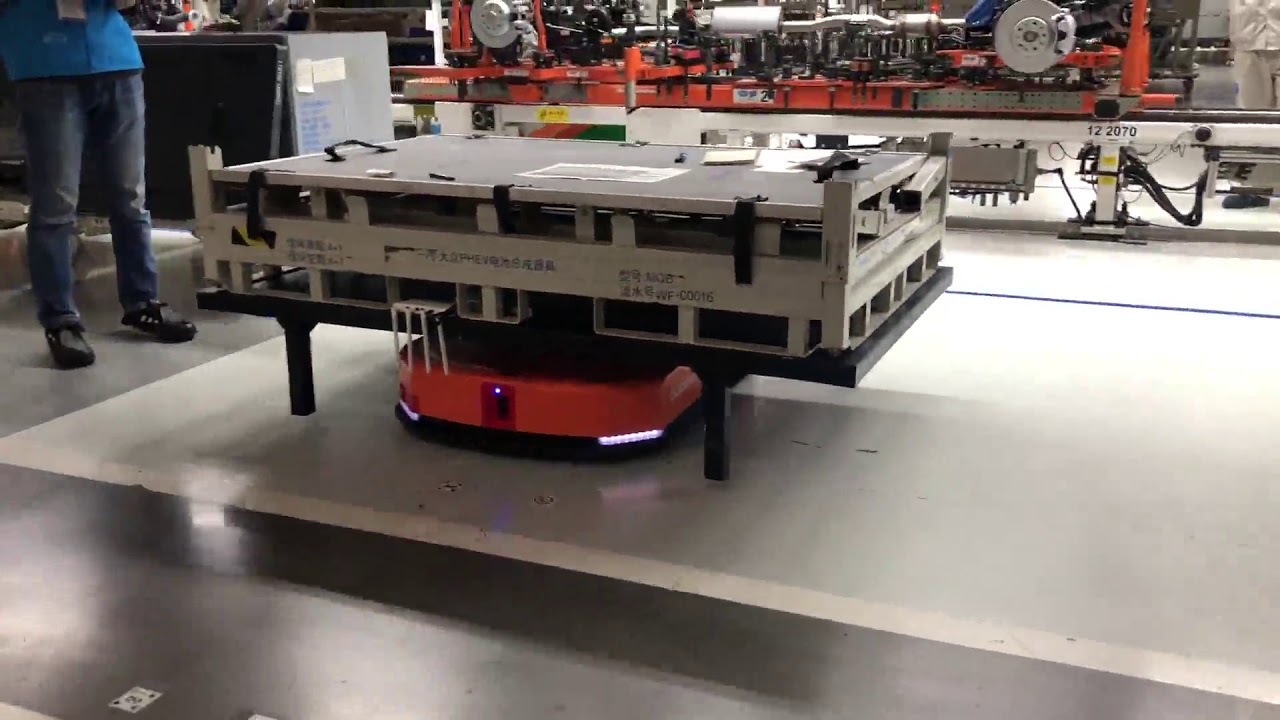 Tunnel Type QR Code AGV with Lift Platform - YouTube