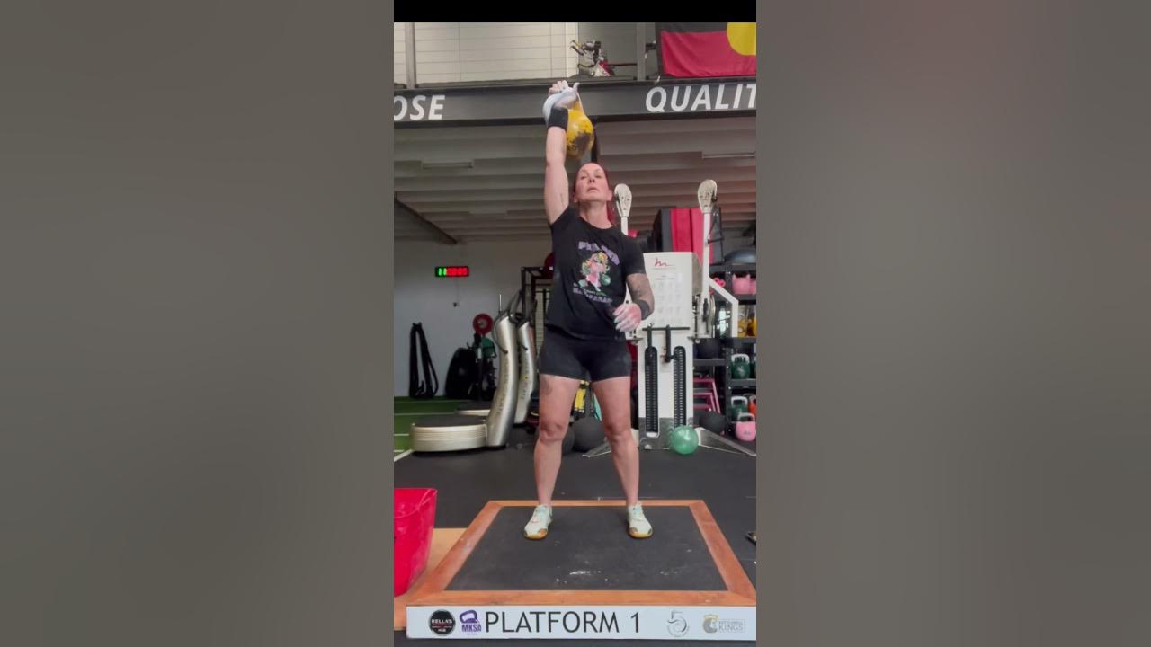Cindy Rella Open 4 snatch 16kg - YouTube