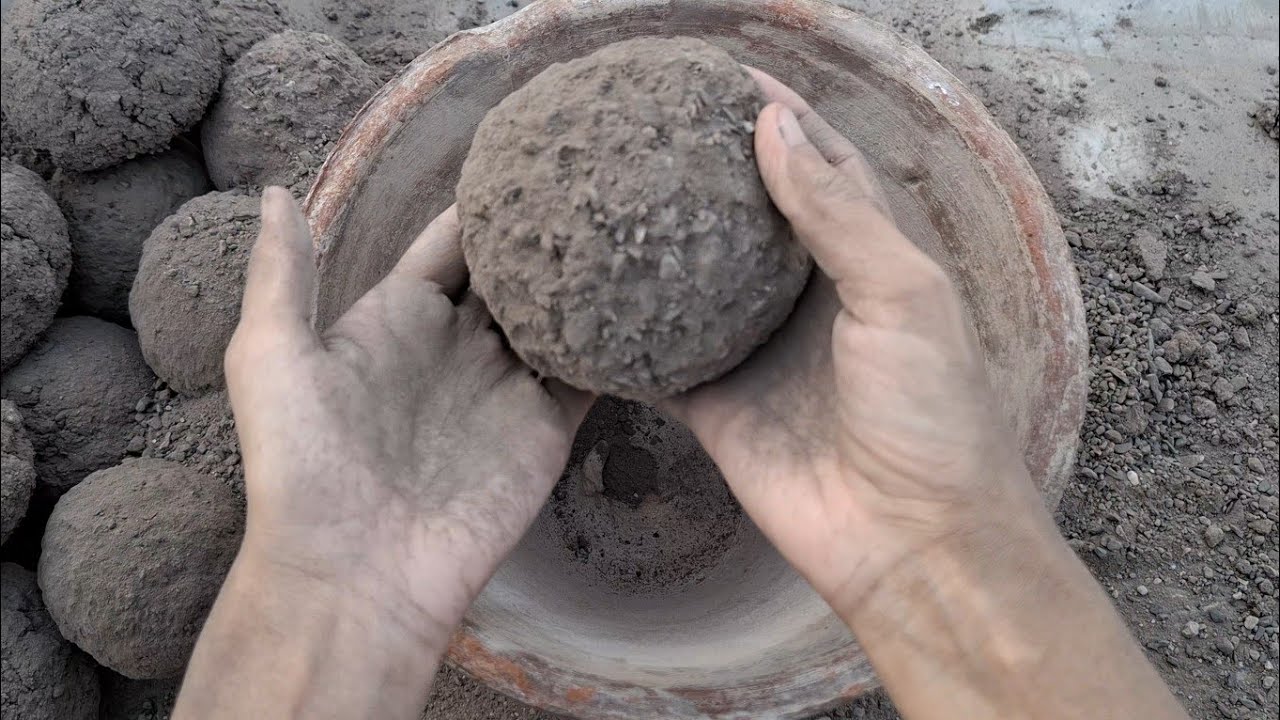 Black charcoal gritty clay pot crumbling short satisfying - YouTube