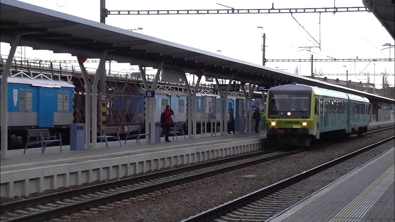 MJ 845.001/945.001 společnosti ARRIVA jako vlak Ex 1094 z Trenčína - YouTube