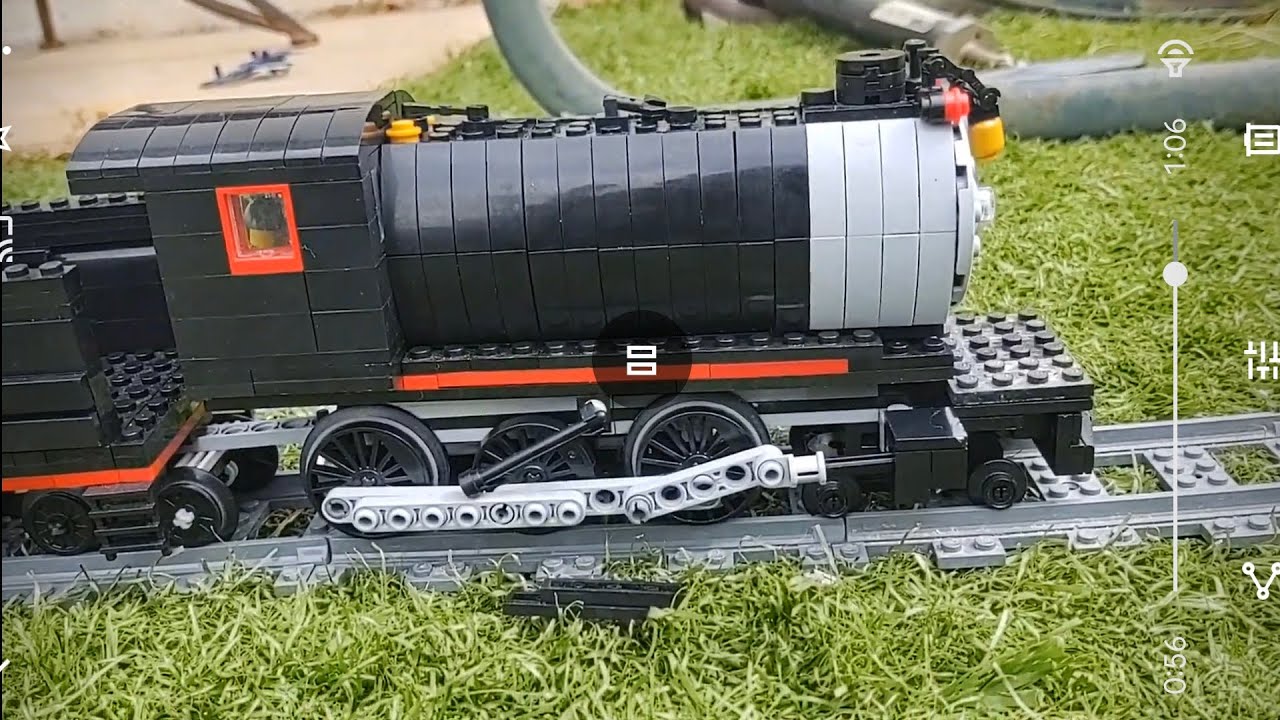 my first Lego train - YouTube