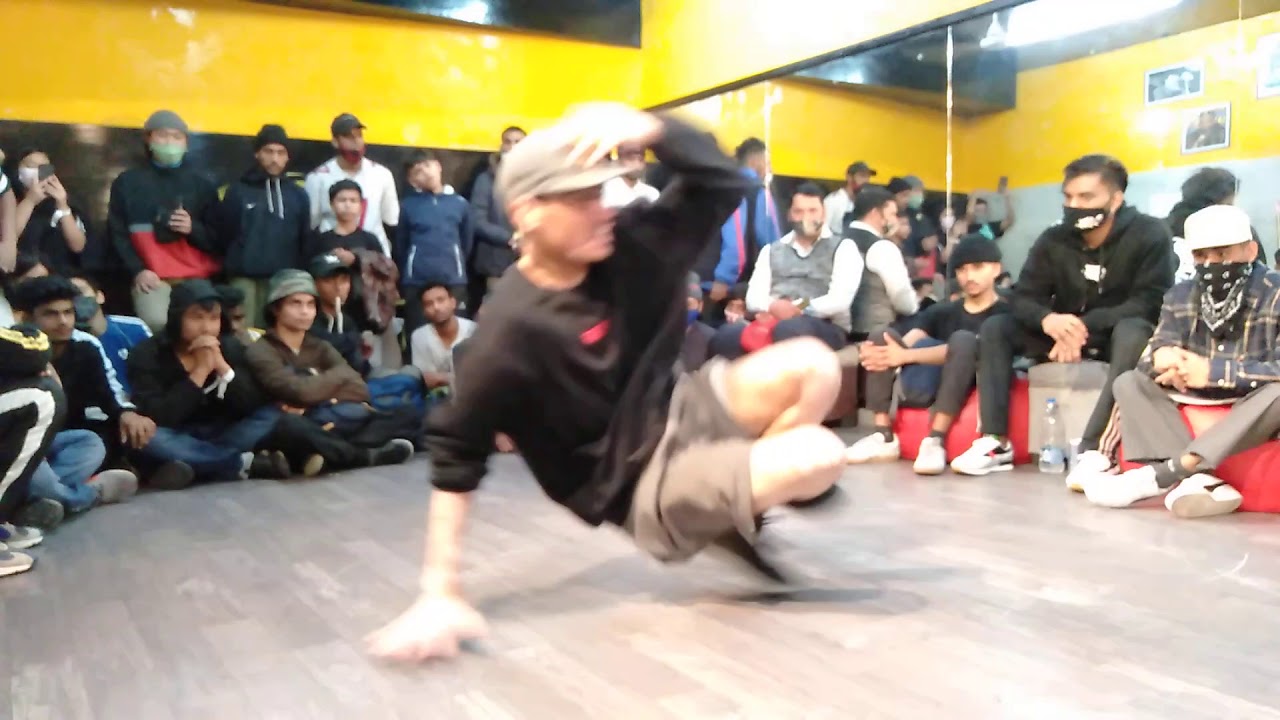 Bboy panther vs bboy demon breaking battle | bboy battle | Indian bboys ...