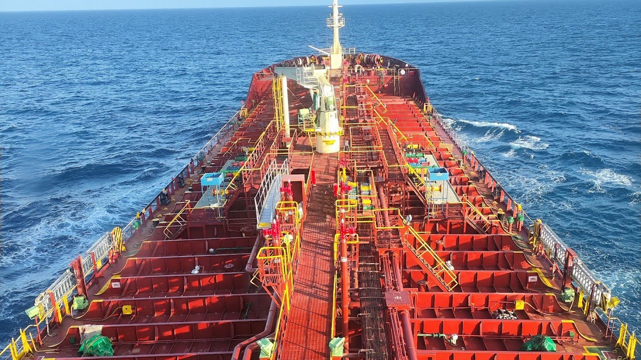 STOWAGE PLAN of OIL TANKER SHIP - YouTube