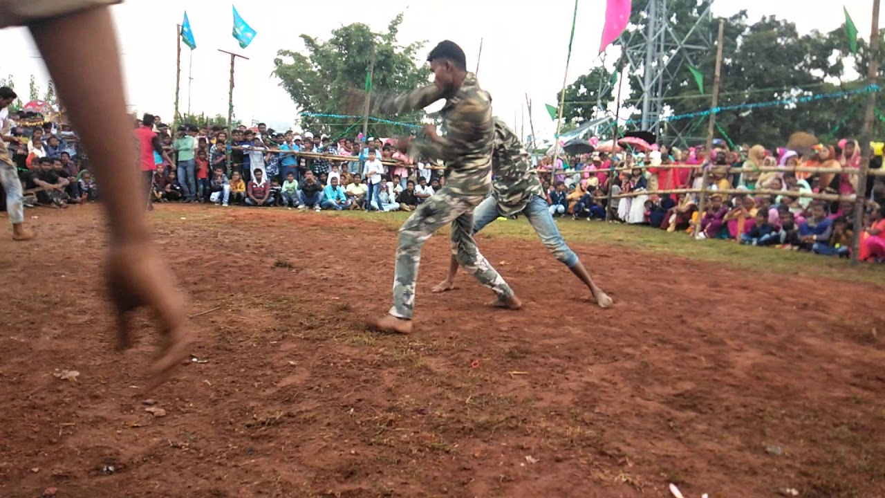 Black Army Topa - YouTube