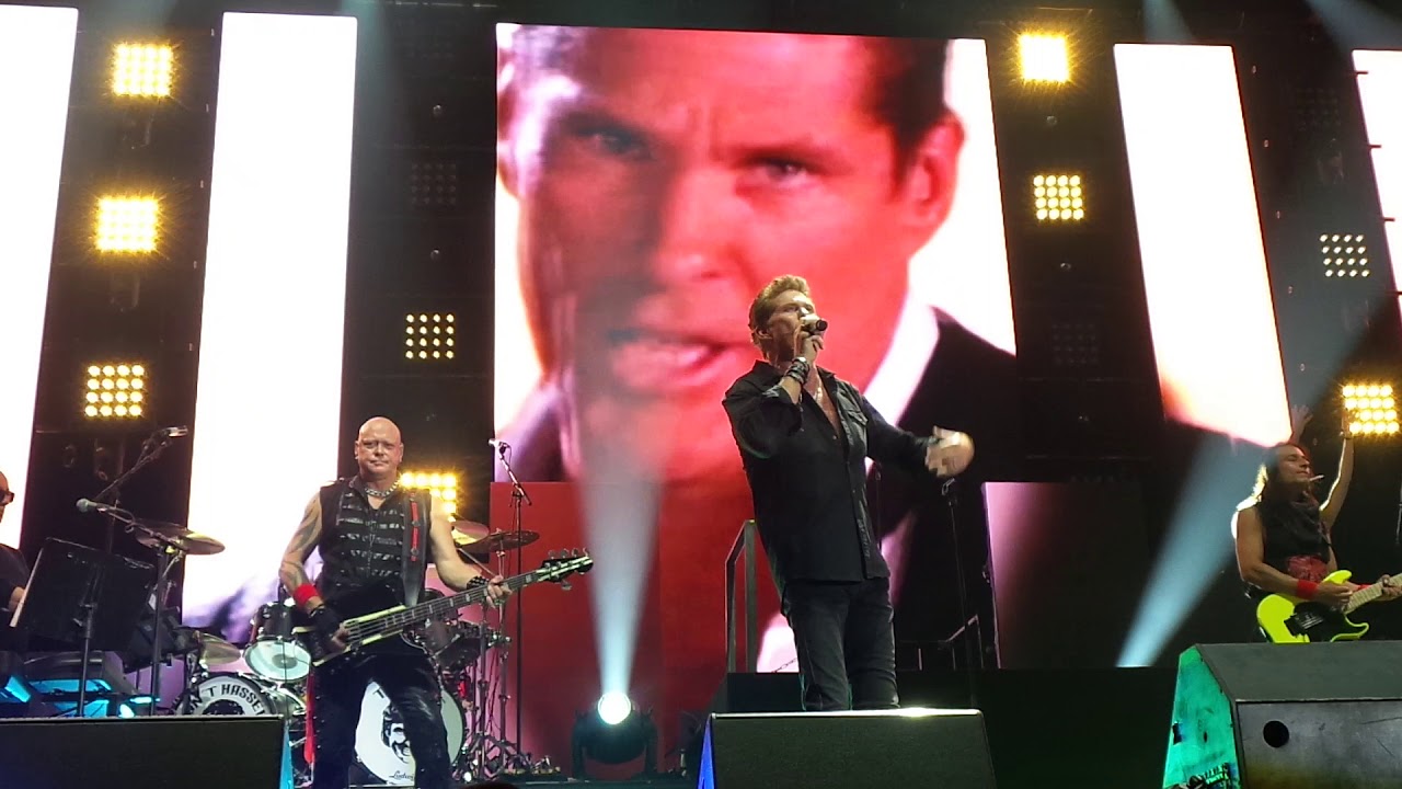 Hooked On a Feeling, David Hasselhoff, Graz - YouTube