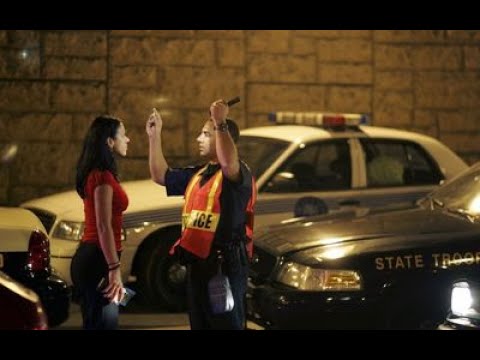 Hot girl is drunk and gets DUI (shows her 🙀) - YouTube