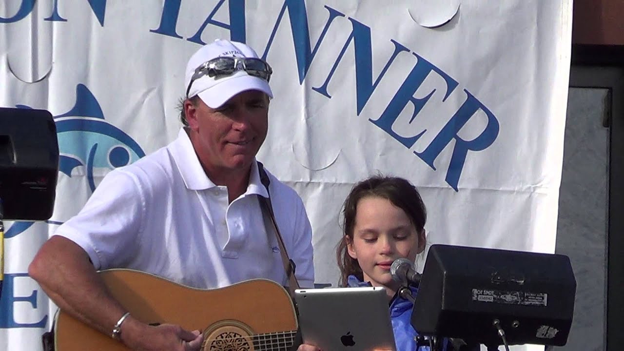 Sabrina singing Travelin' Soldier with Shannon Tanner - YouTube