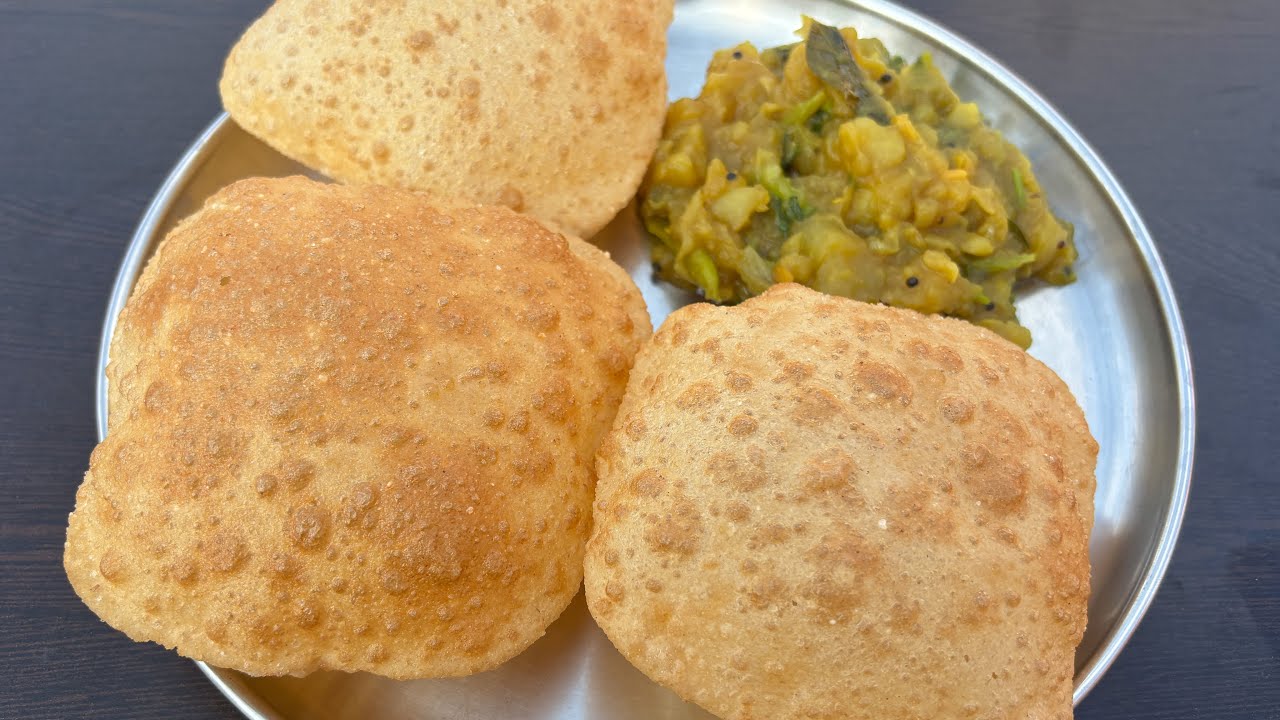 Poori | Puffy Poori Recipe | Poori Recipe | Breakfast Recipe | Perfect ...