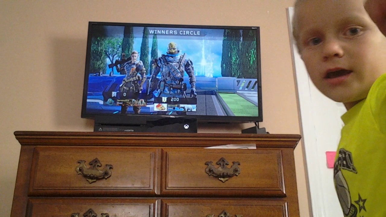 Xbox with Brother - YouTube