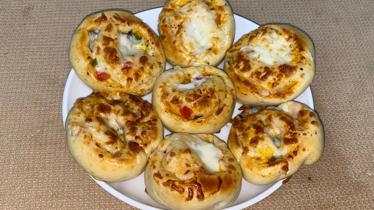 Mini pizza buns recipe || Easy and delicious recipe || Pizza recipe ...