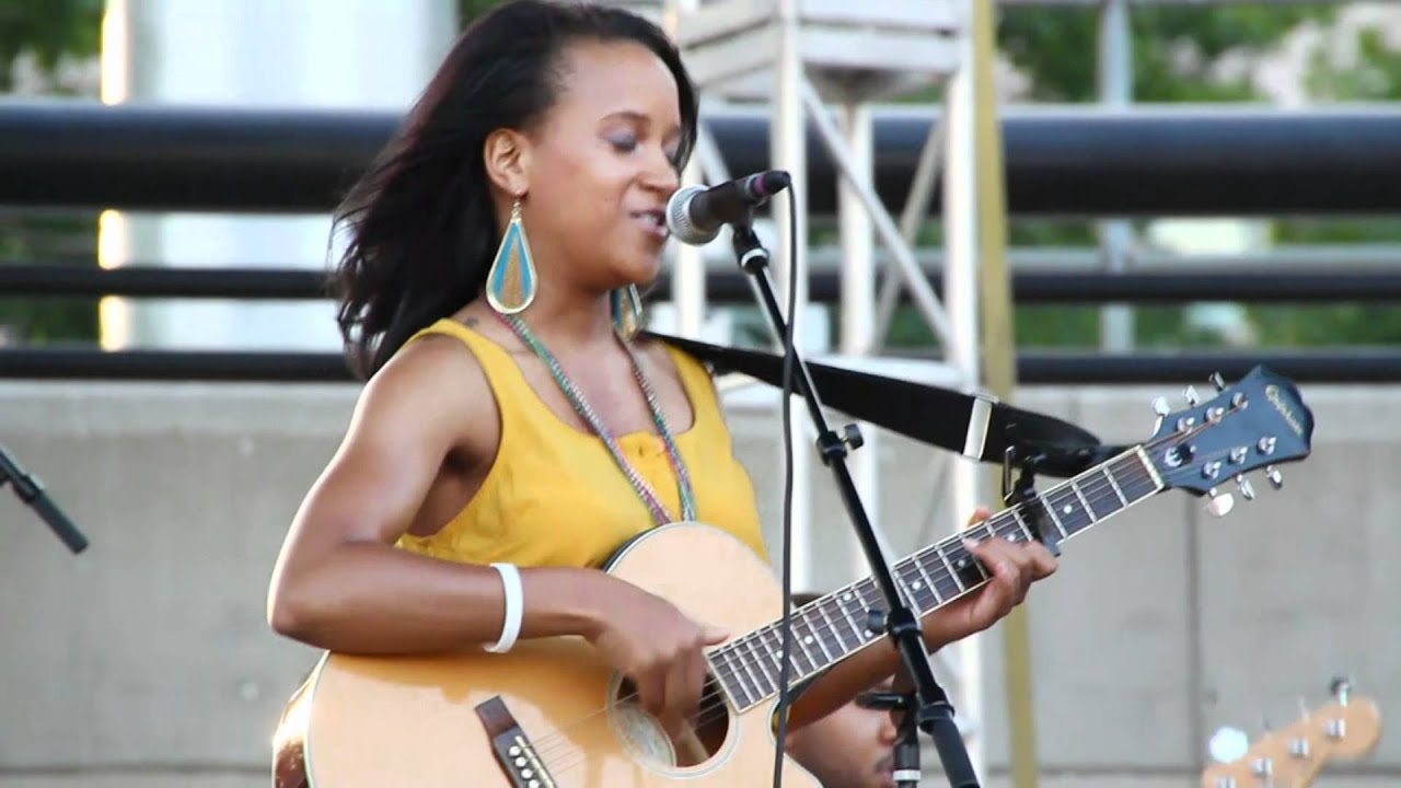 Charity Ward - Detroit Ribs & Soul Fest - August 2011 - YouTube