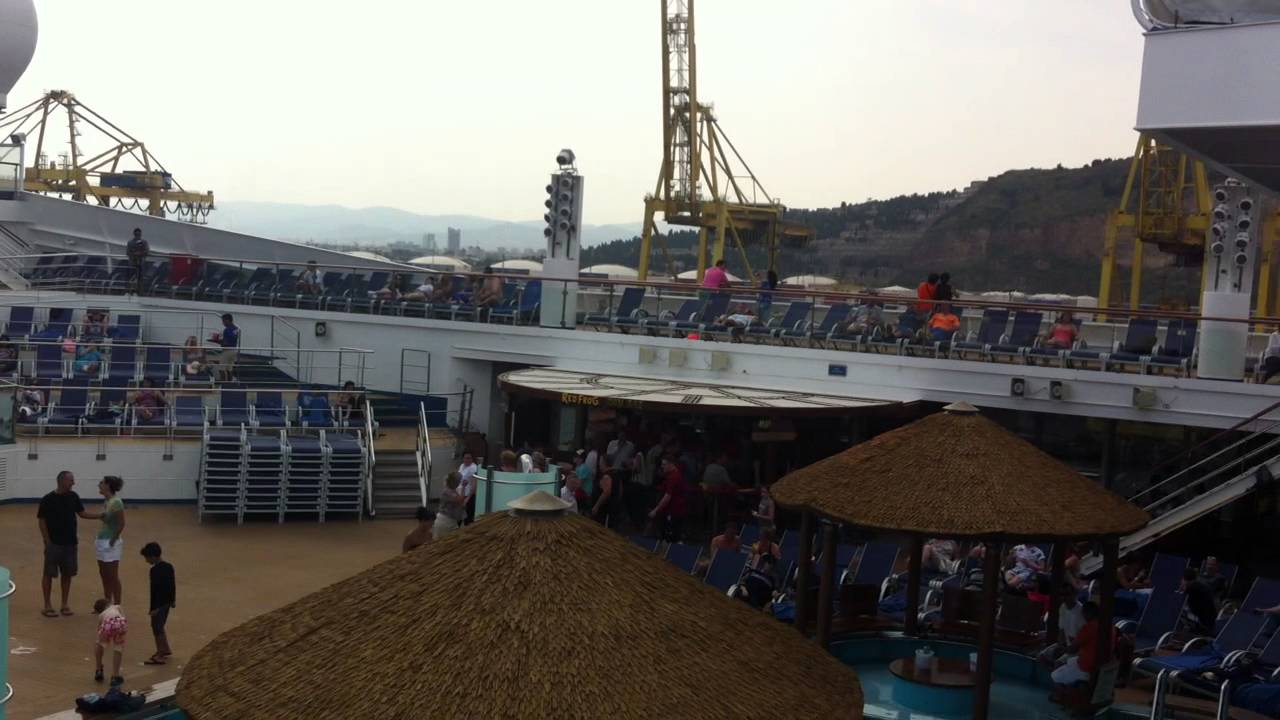 Carnival Sunshine june 2013_deck 9_pool - YouTube