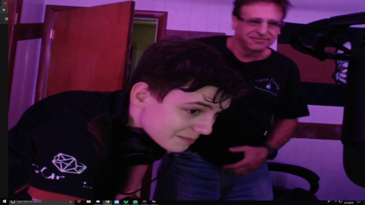 Clix makes his dad dance after clix wins Wednesday wagers week 1 👀 ...