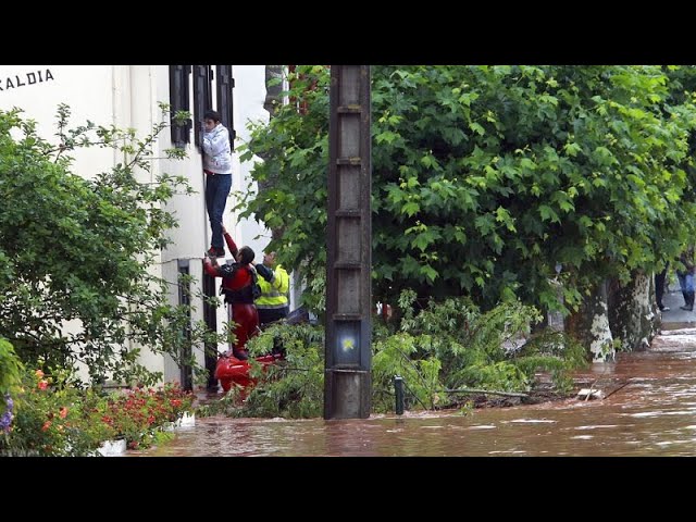 Floods French Riviera Up To 16 Dead After France Floods