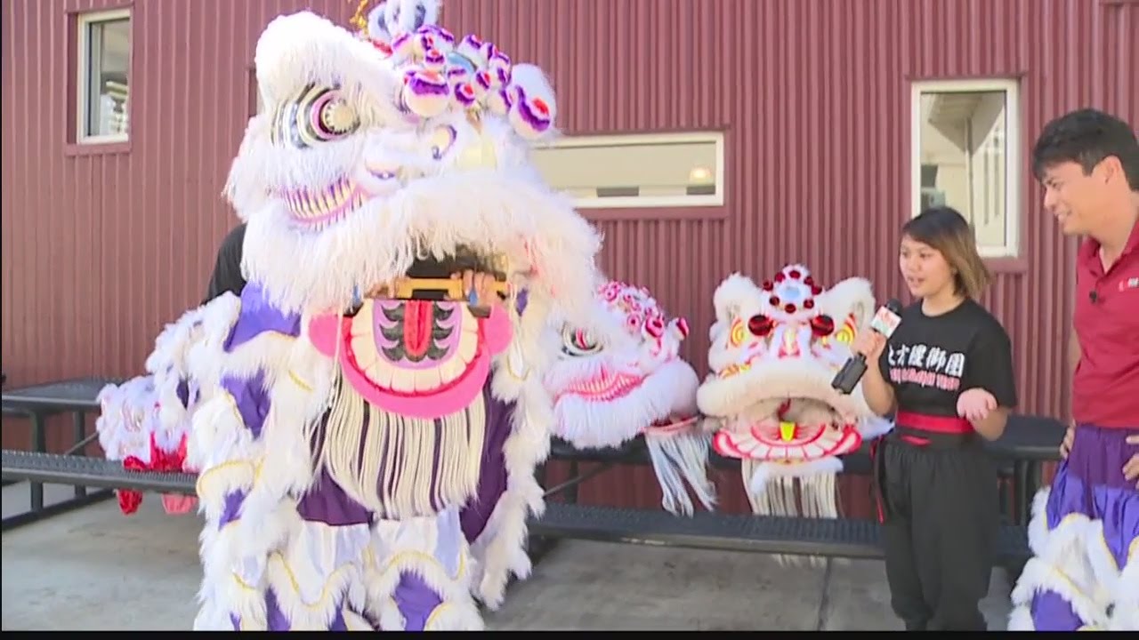 Exploring with Aloha: Trini and Taizo learn to lion dance - YouTube