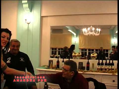 incontro con amandha fox al ristorante il cavaliere - YouTube
