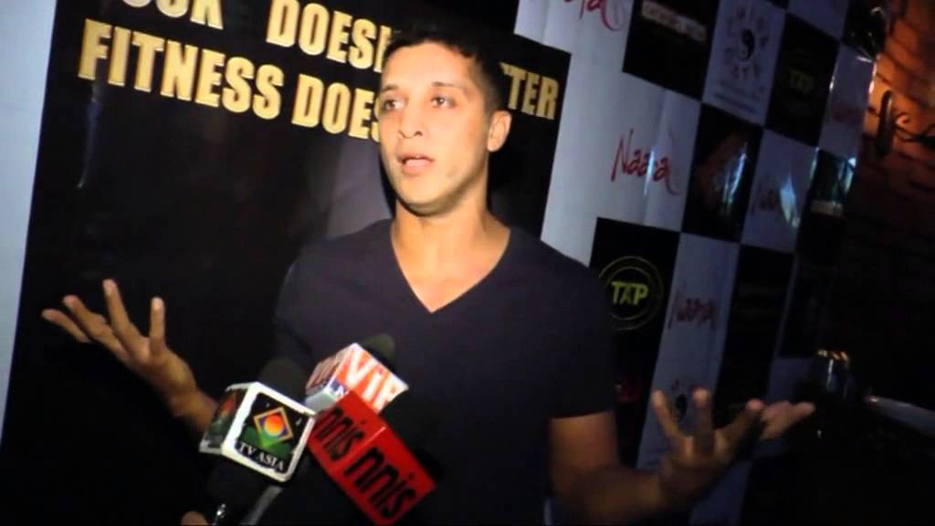 Ishq Bector interviewed at TAP Resto Bar - YouTube
