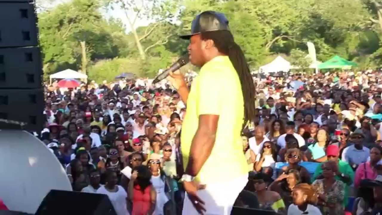 Chad Hype & Flourgon Live @ Iriejam 22nd Anniversary - YouTube