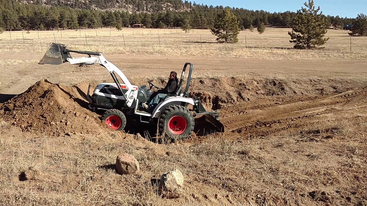 Bobcat CT335 video 3(1) - YouTube