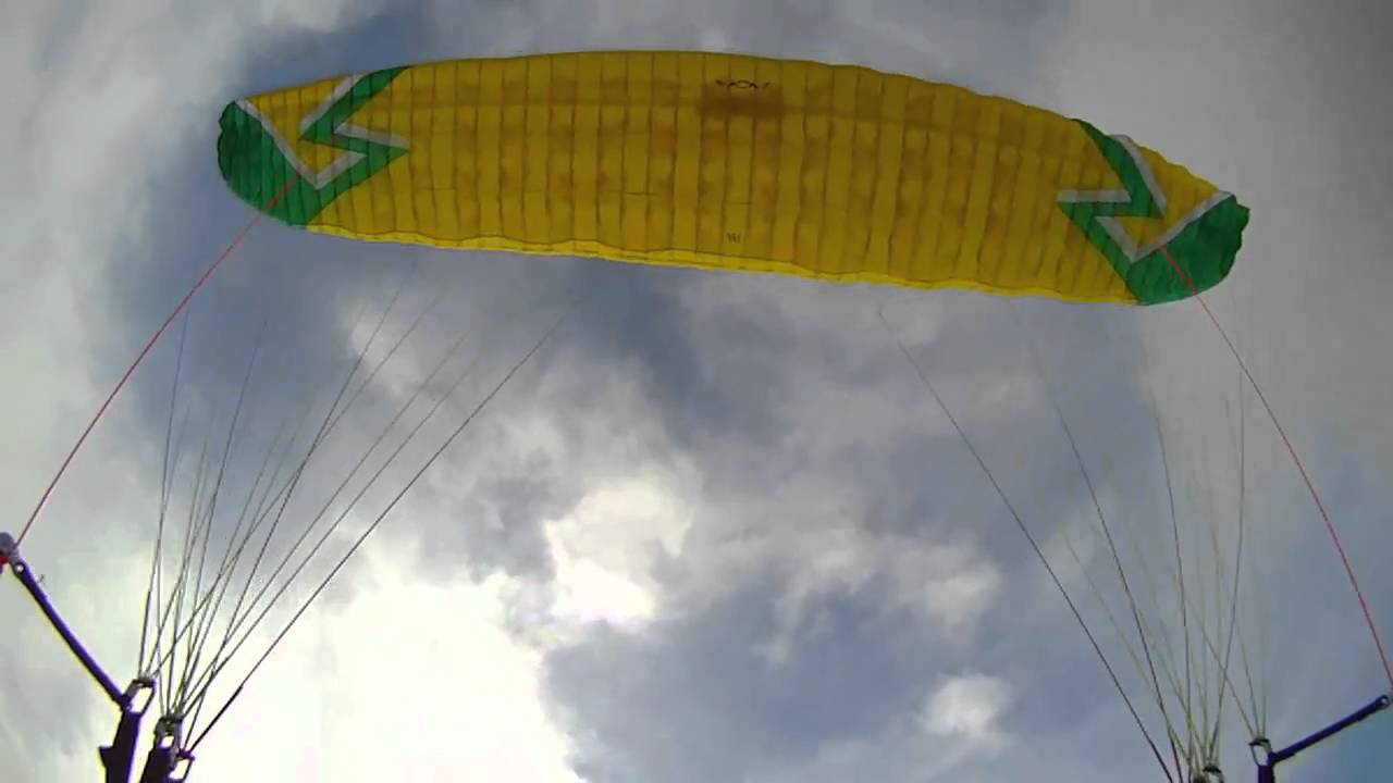 RR Acro Wings Rolling - YouTube