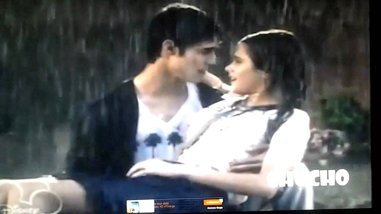 Violetta et Thomas ♥♡♥♡♥ - YouTube