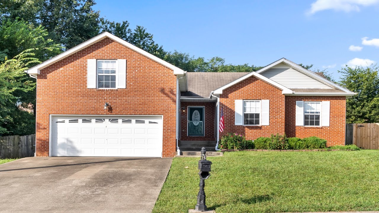 1784 Ridge Runner Court, Clarksville, Tennessee - YouTube