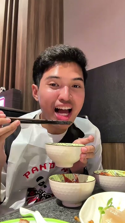 makan bambu di resto negeri tirai bambu di negeri sakura - YouTube