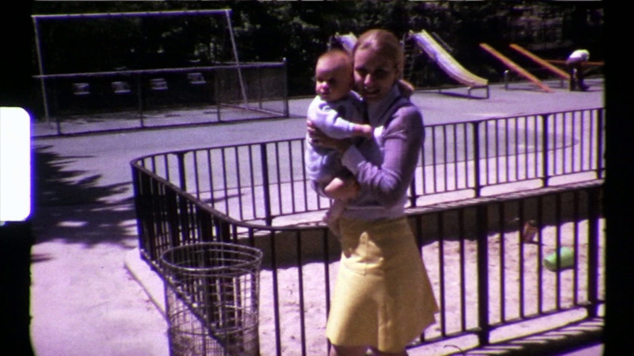 Mom 1972 - YouTube