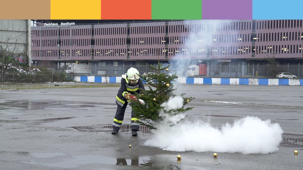 Advent, Advent, der Christbaum brennt - YouTube