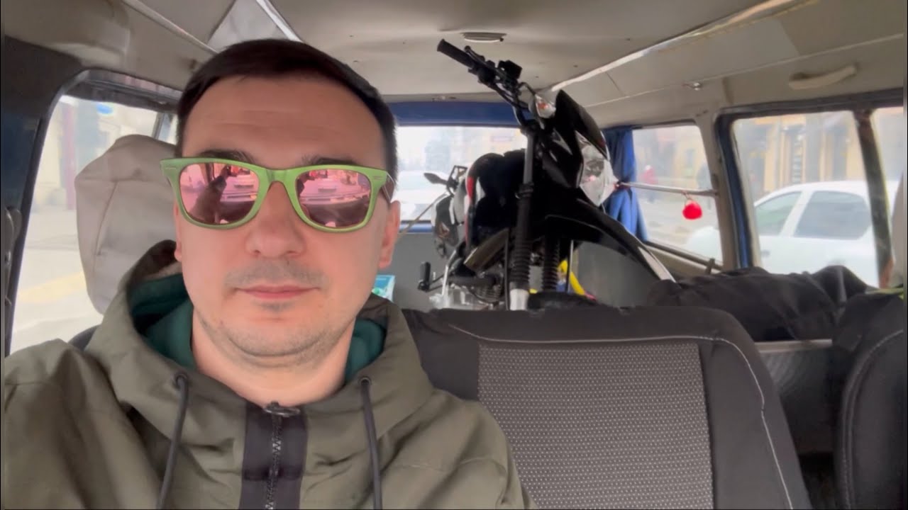 Їдемо в автосалон Honda за мотоциклом - YouTube