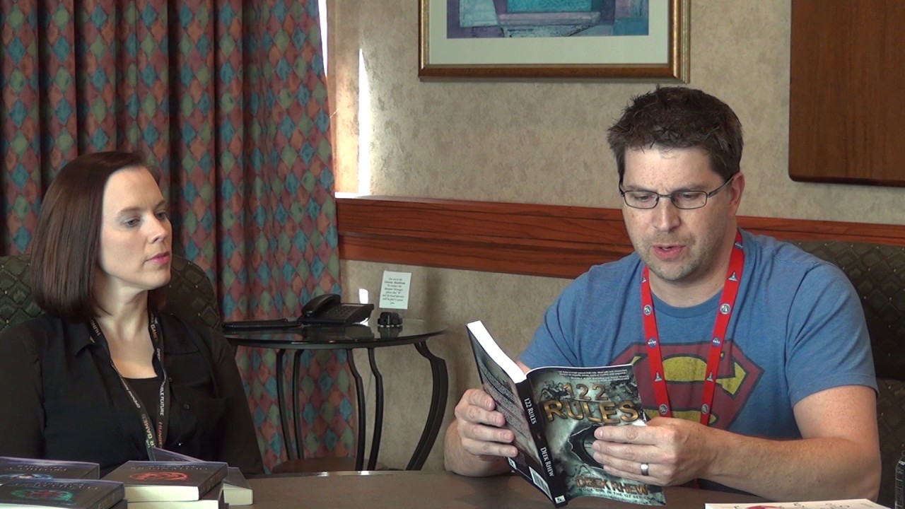 Erin & Deek Rhew at Illogicon 2017 - YouTube