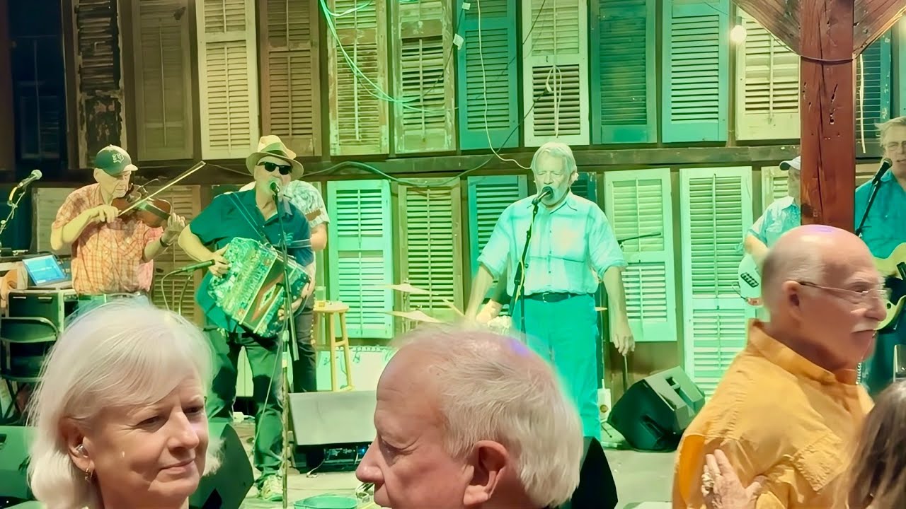 Second Dance to The Has Beans at Feed N Seed on 09/18/25 - YouTube